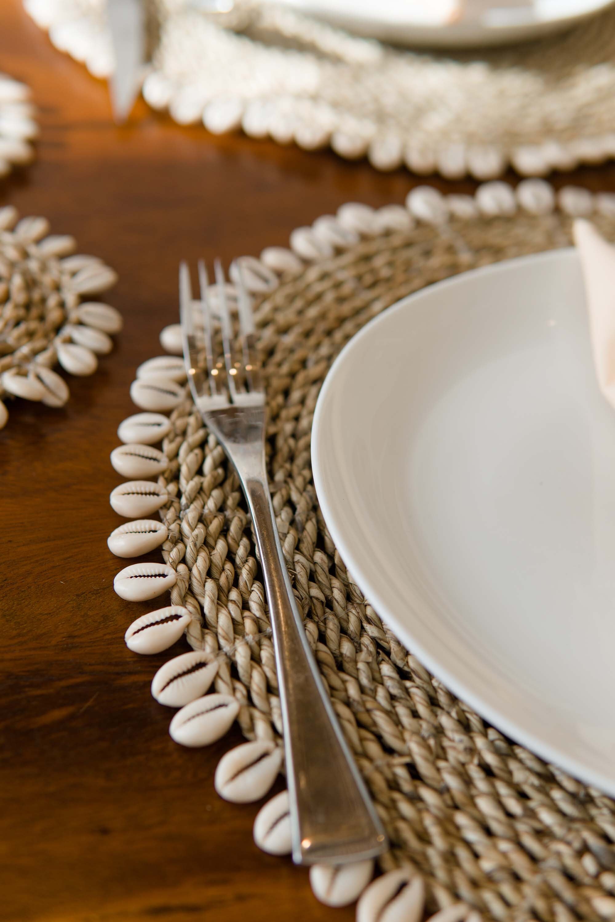 Round Placemats Seagrass With Cowrie Shells, Woven Boho Placemats Set ...