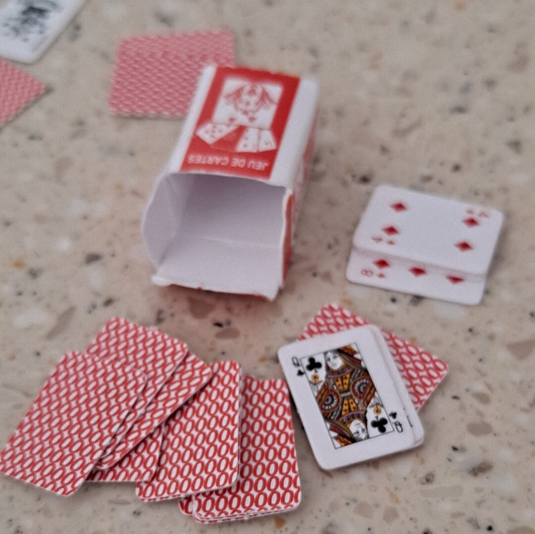 Miniature Deck of Cards in Plastic Capsule, Bubble Gum Prize, Charm Toy ...