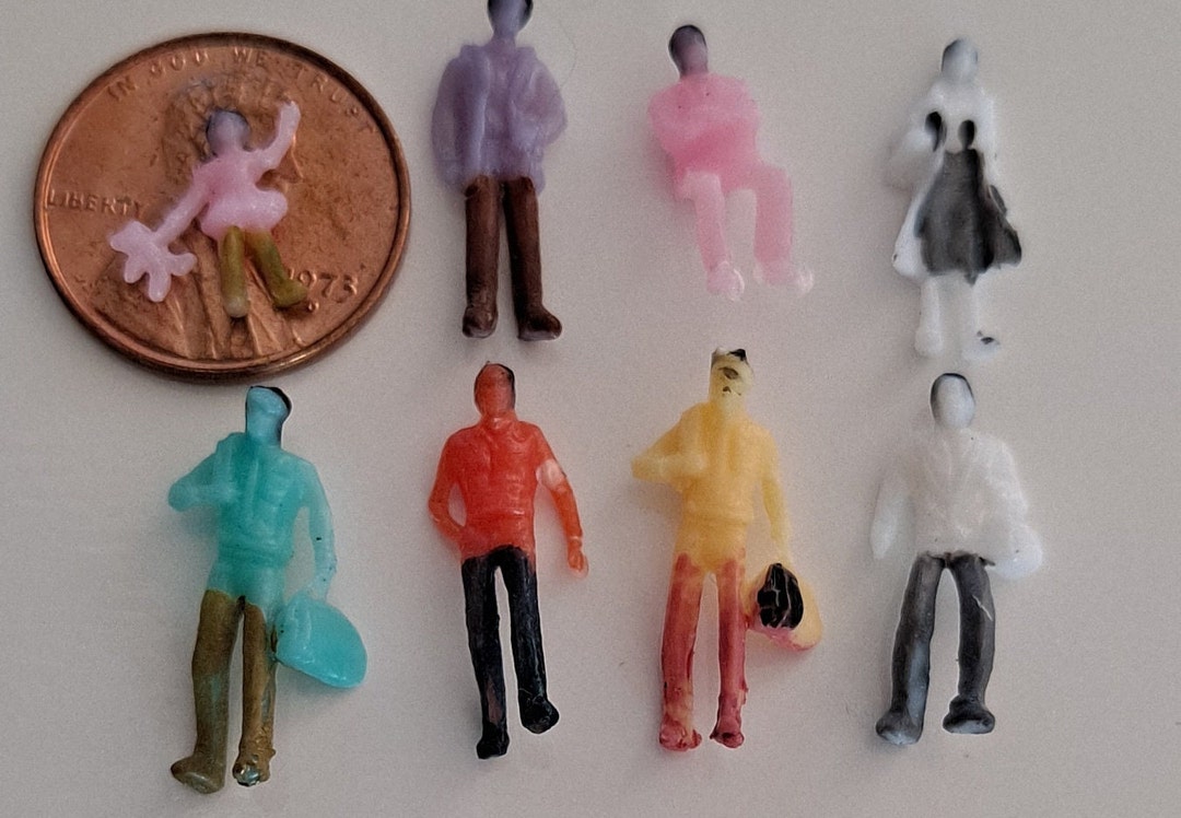 Tiny Mini Micro People Figures in Pill Capsules Trinkets Collectibles ...