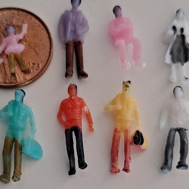 Diorama People - Etsy
