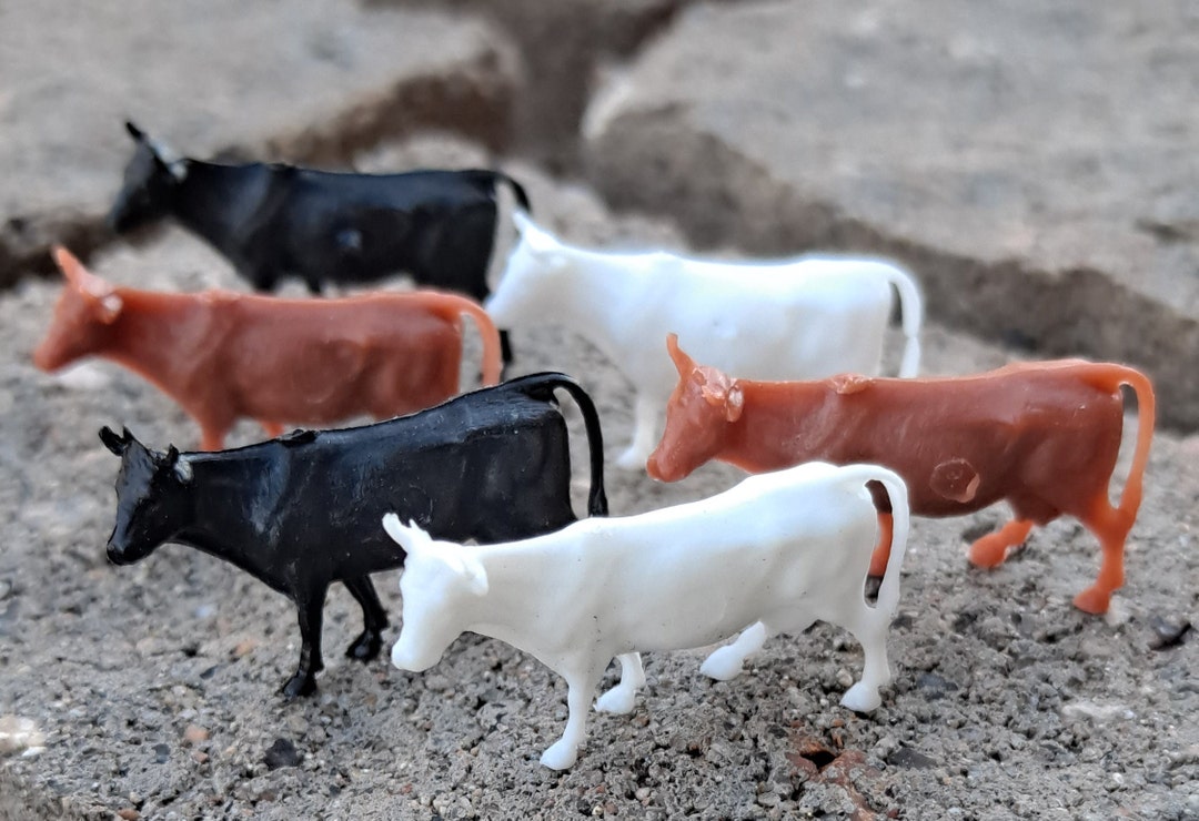 Vintage Mini Miniature Cows Cattle Western 4H Christmas Advent Snow ...