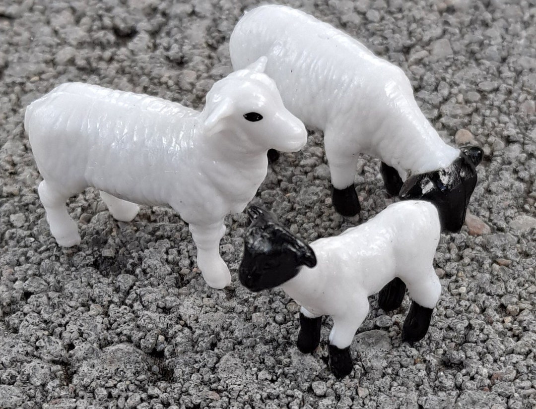 Vintage Mini Miniature Sheep, Lambs Western 4H Christmas Advent Snow ...