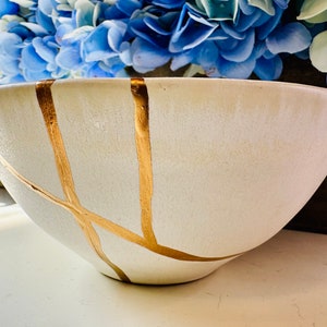 Kintsugi Bowl, Kintsugi White Shell Bowl, Kintsugi Pottery, Kintsugi ...
