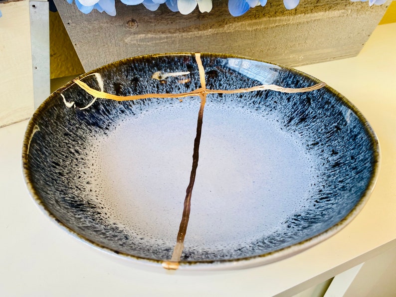 Kintsugi Bowl Kintsugi Black Reactive Bowl Kintsugi Pottery - Etsy