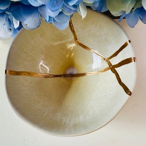 Kintsugi Bowl, Kintsugi White Shell Bowl, Kintsugi Pottery, Kintsugi ...