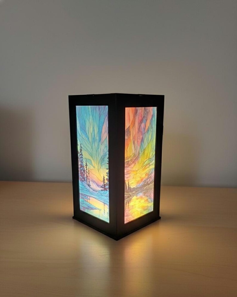Northern Lights Lantern – Stained Glass Style LED Lamp • Aurora ...