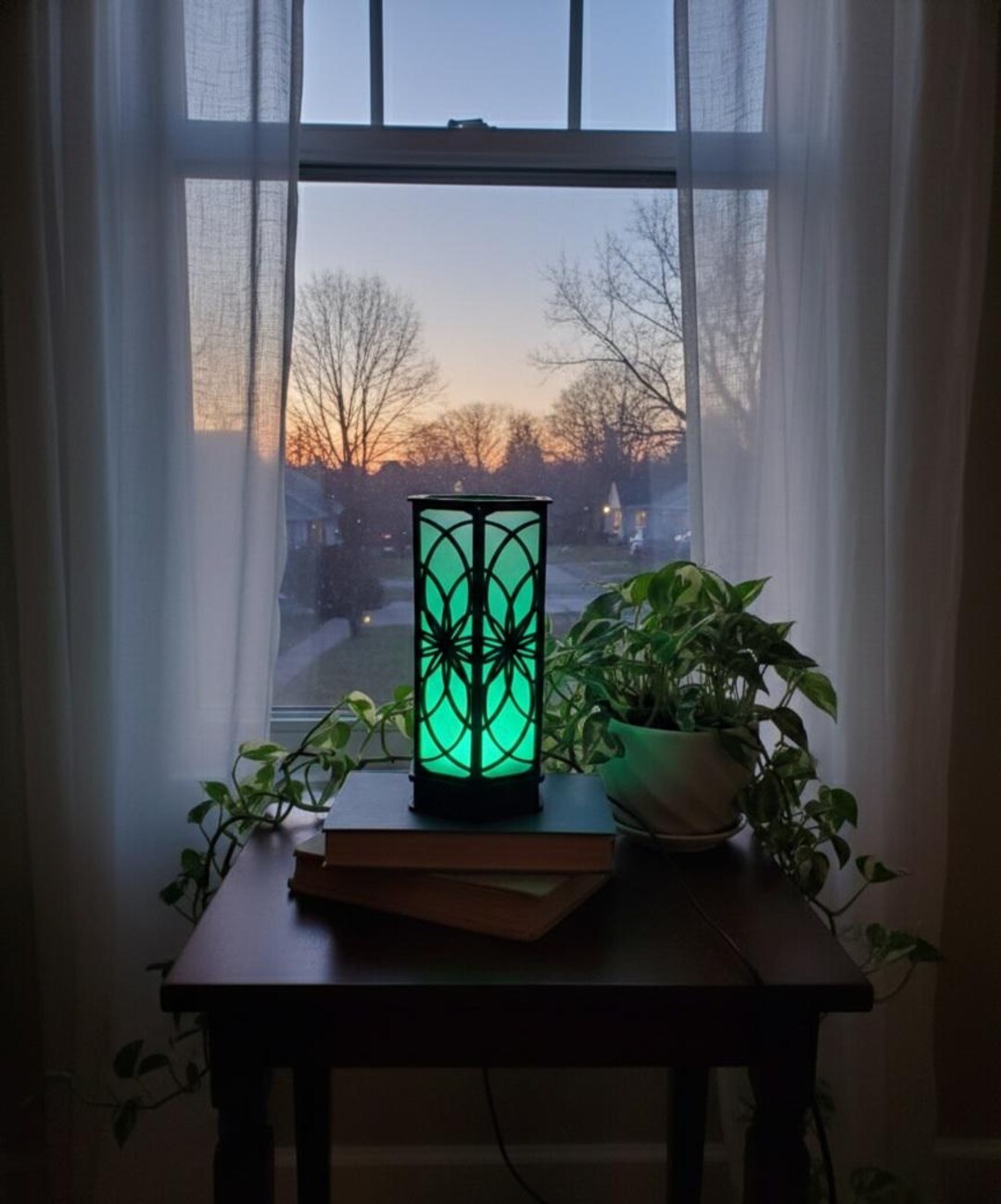 Color-changing LED Luminary – App-controlled Mood Light | Handmade Plug ...