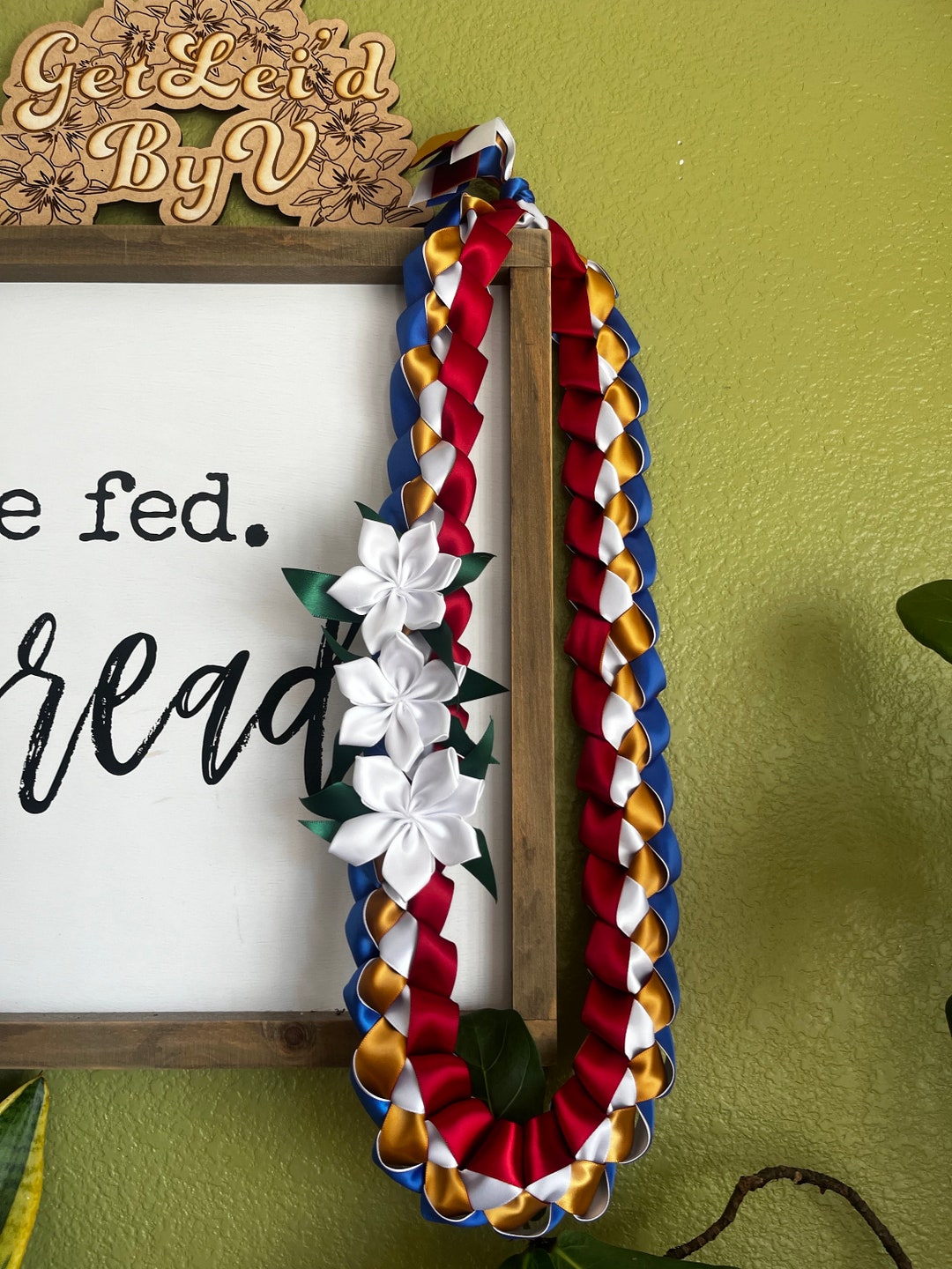 Filipino Graduation Lei, With Sampaguita Inspired Flowers - Etsy