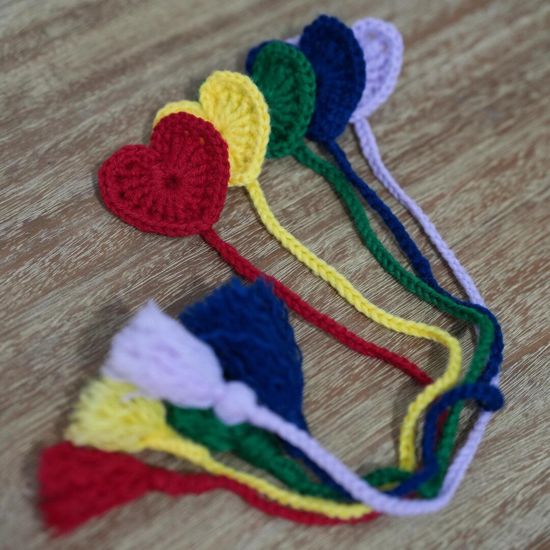 Handmade Crochet Heart Bookmark Set (5 Pack) | Rainbow Bookmarks With ...