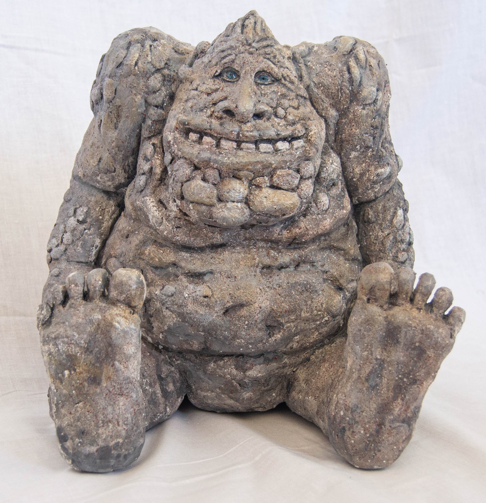 STONE EATER FIGURE. Never-ending Story - Figurine Statues & Sculptures ...