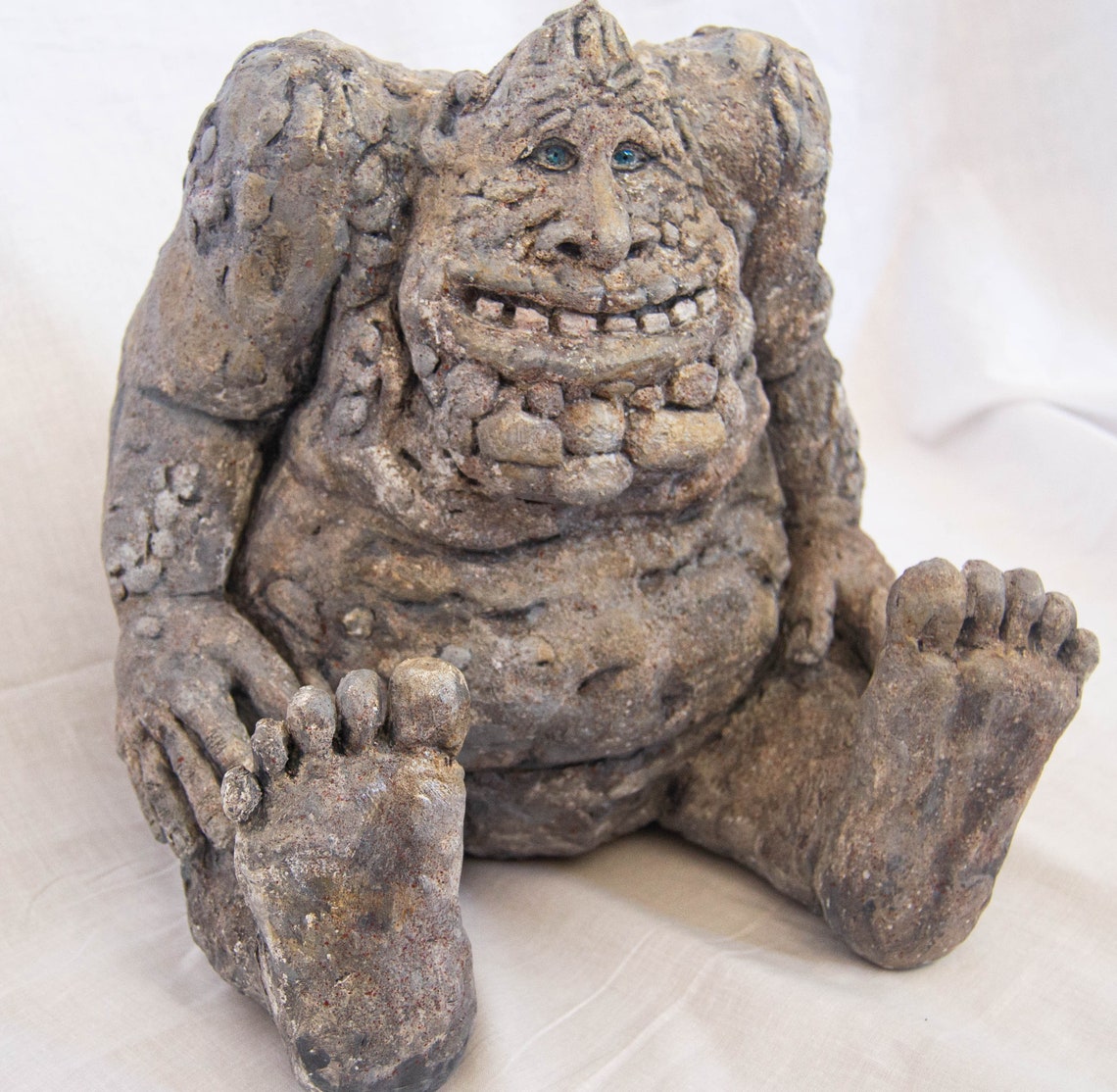 STONE EATER FIGURE. Never-ending Story - Figurine Statues & Sculptures ...