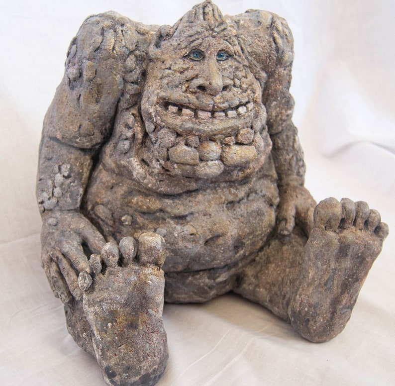 STONE EATER FIGURE. Never-ending Story - Figurine Statues & Sculptures ...