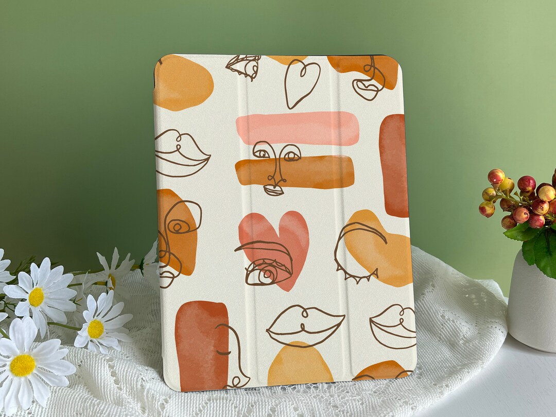 Line Art Facial Features iPad Air 4 10.9 Case With Pencil Holder Soft ...