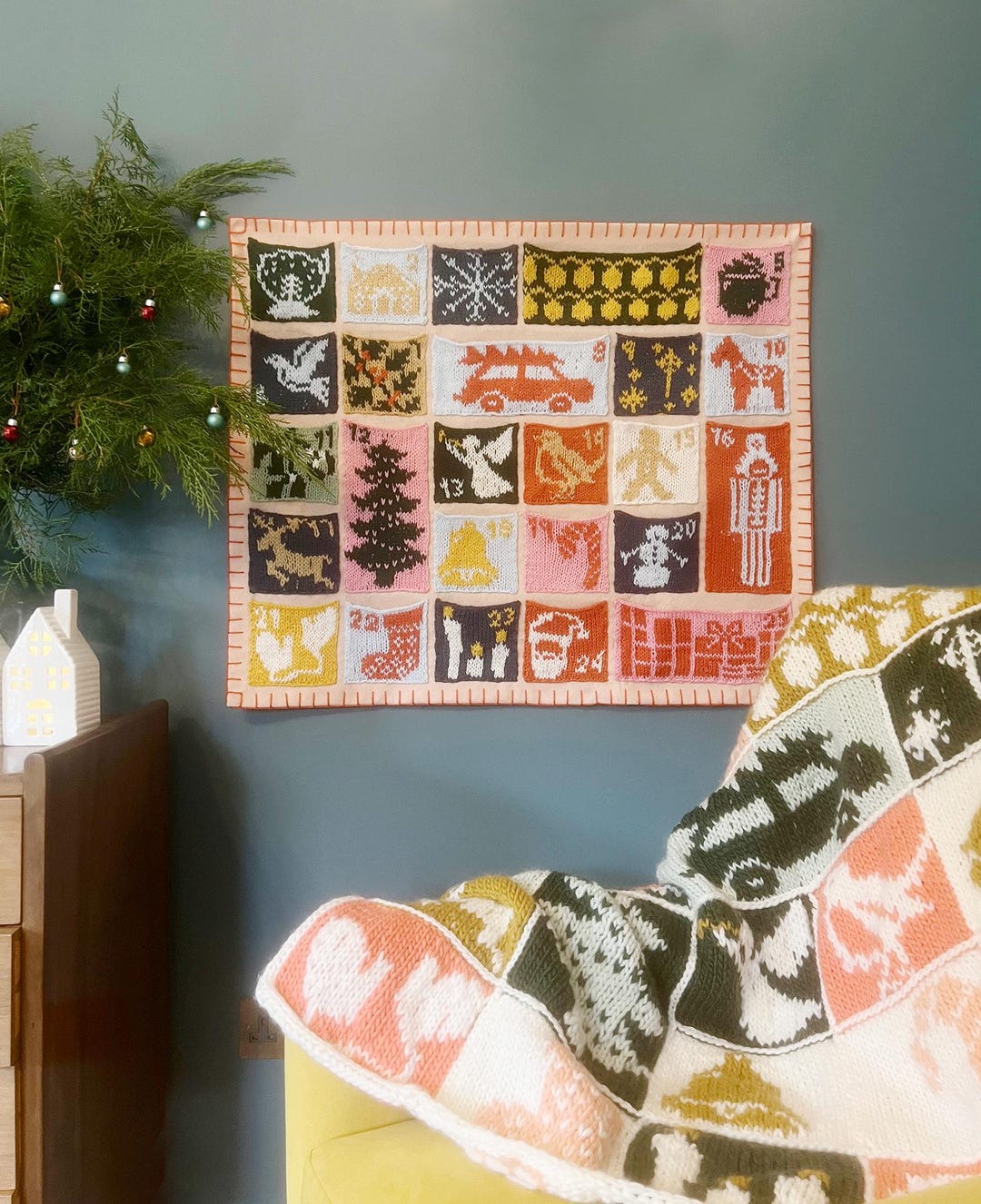 PDF: Heirloom Advent Calendar Knitting Pattern Wall Hanging or Chunky ...