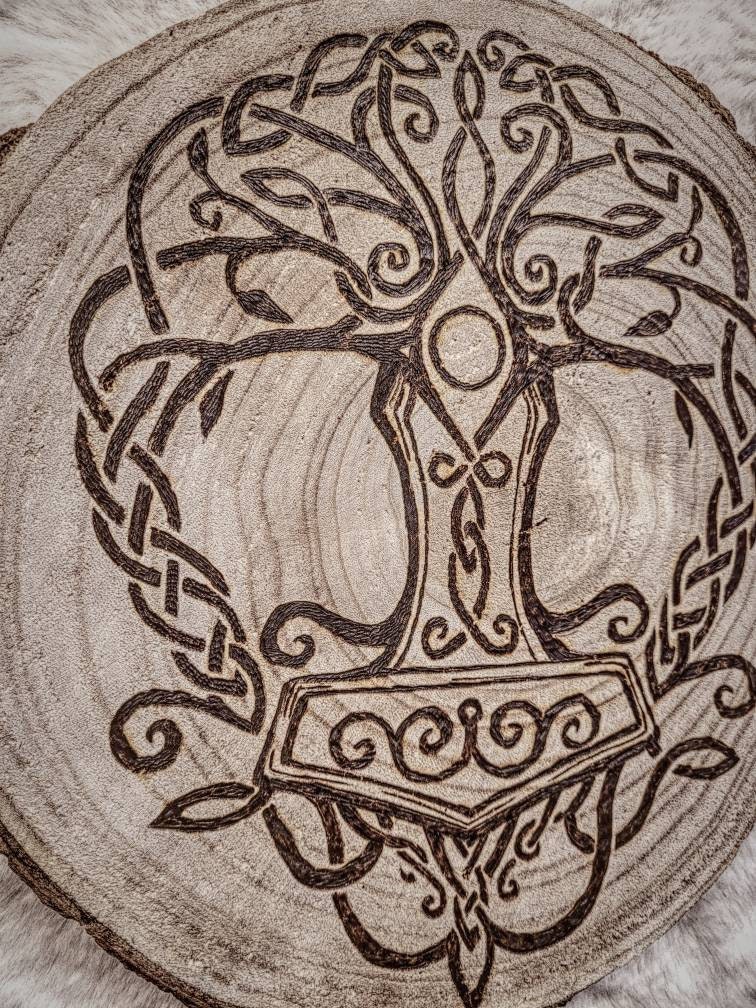 Lebensbaum Yggdrassil Mjölnir Wikinger Wohndeko - Etsy.de