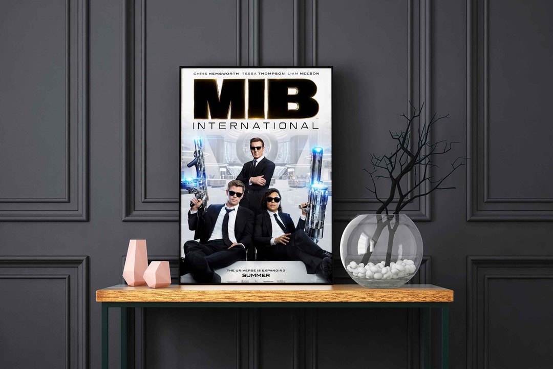 LED Light up Men in Black: International 2019 Movie Poster Backlit Film ...