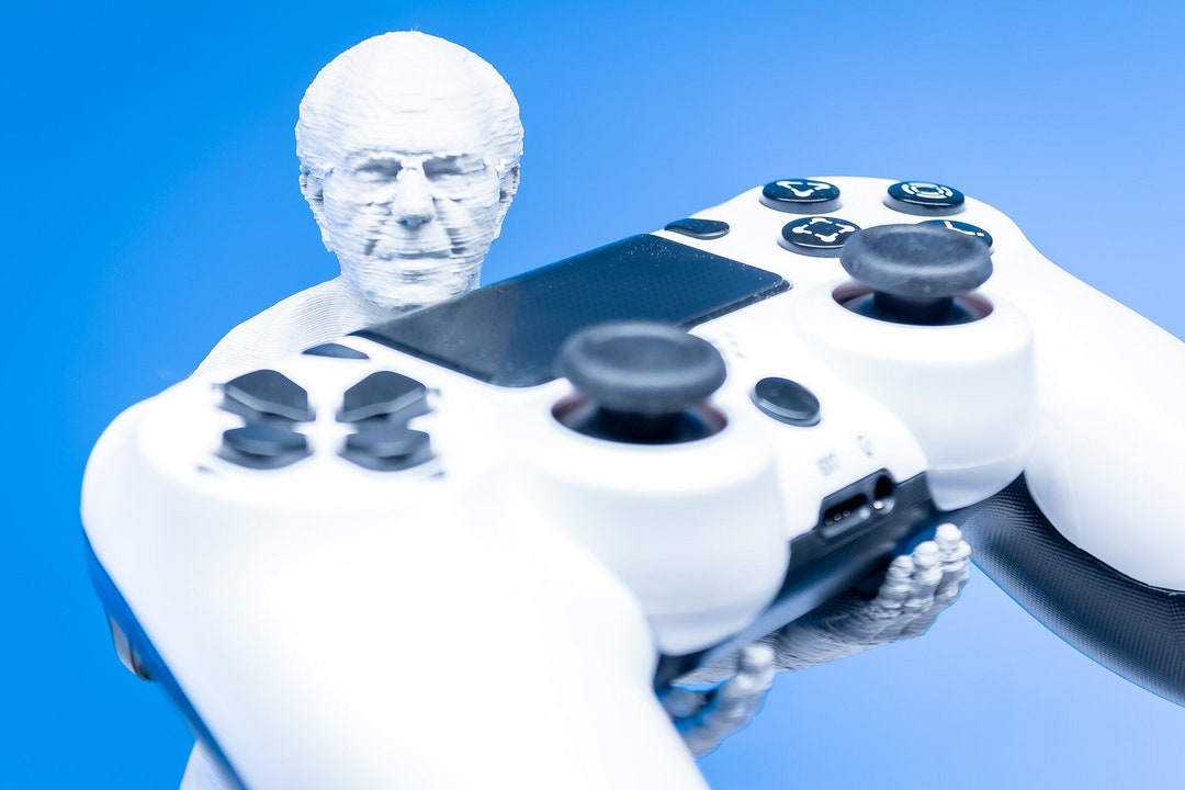 Buff Bernie Sanders Controller Stand Xbox Controller Holder Phone Stand ...