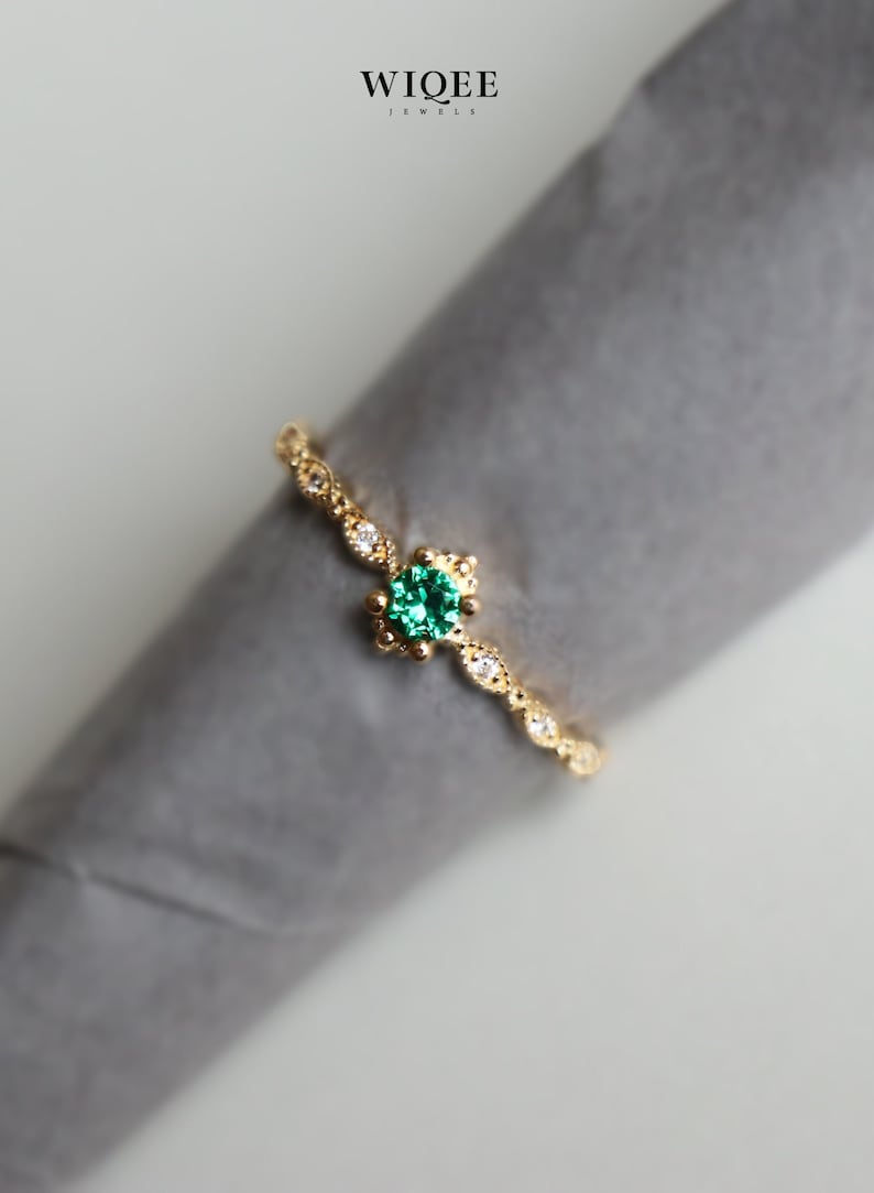 9K Solid Gold Emerald Green Gemstone Stackable Thin Band - Etsy