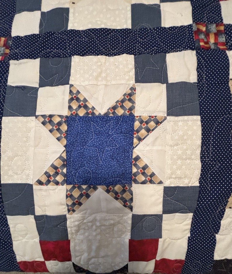 Quilt Twin With 18 Drop American Star Quilt, With Navy Binding. Star ...