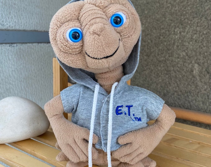 Vintage ET Extra Terrestrial Plush Toy 1998 Gund, Stuffed Alien in Grey ...