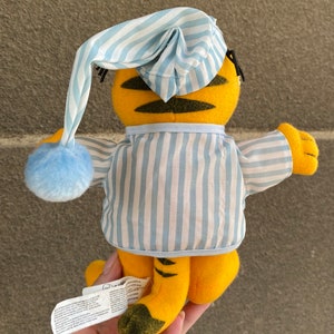 Cute Garfield Plush Toy in Pajamas, Paws & Play-by-play Garfield ...