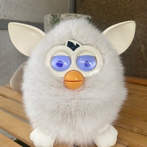 White Furby Yeti 2012 WORKING Talking Interactive Collectable Toy Pet ...