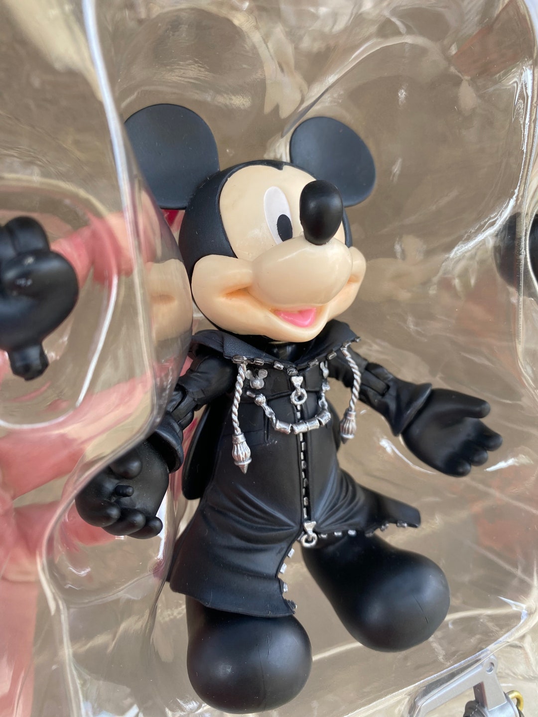 King Mickey Action Figure Kingdom Hearts Play Arts, Collectable Mickey ...