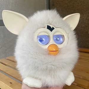 White Furby Yeti 2012 WORKING Talking Interactive Collectable Toy Pet ...
