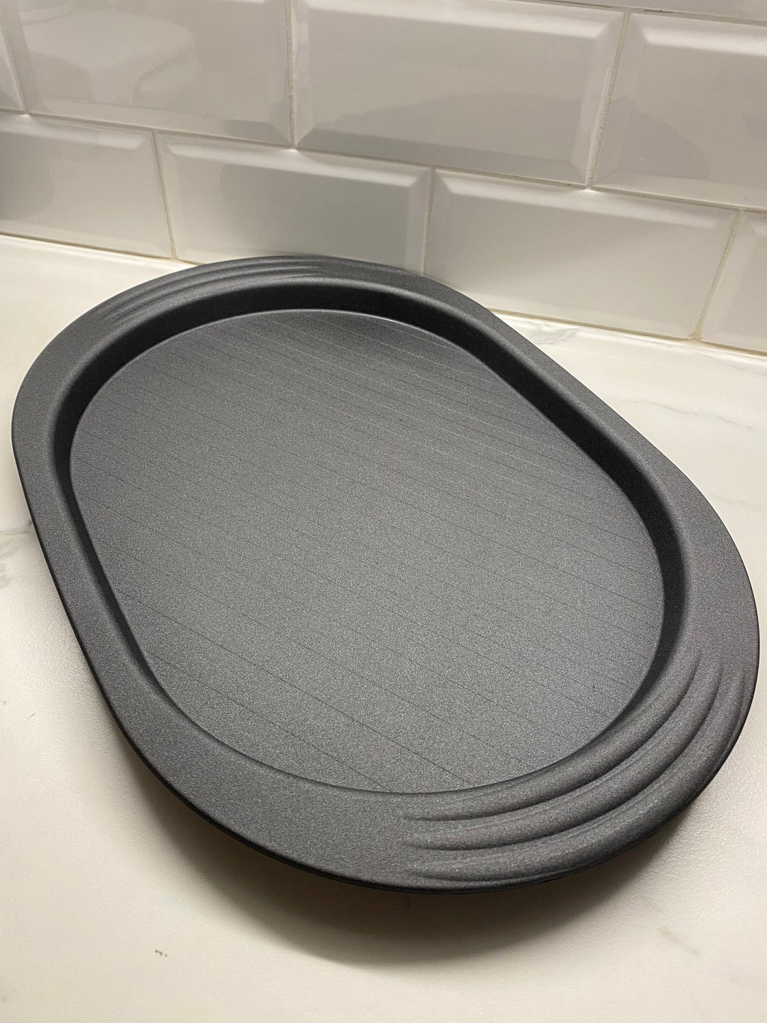 Black Matte Guzzini Serving Tray 1980s, Italian Vintage & Rare Giugiaro ...