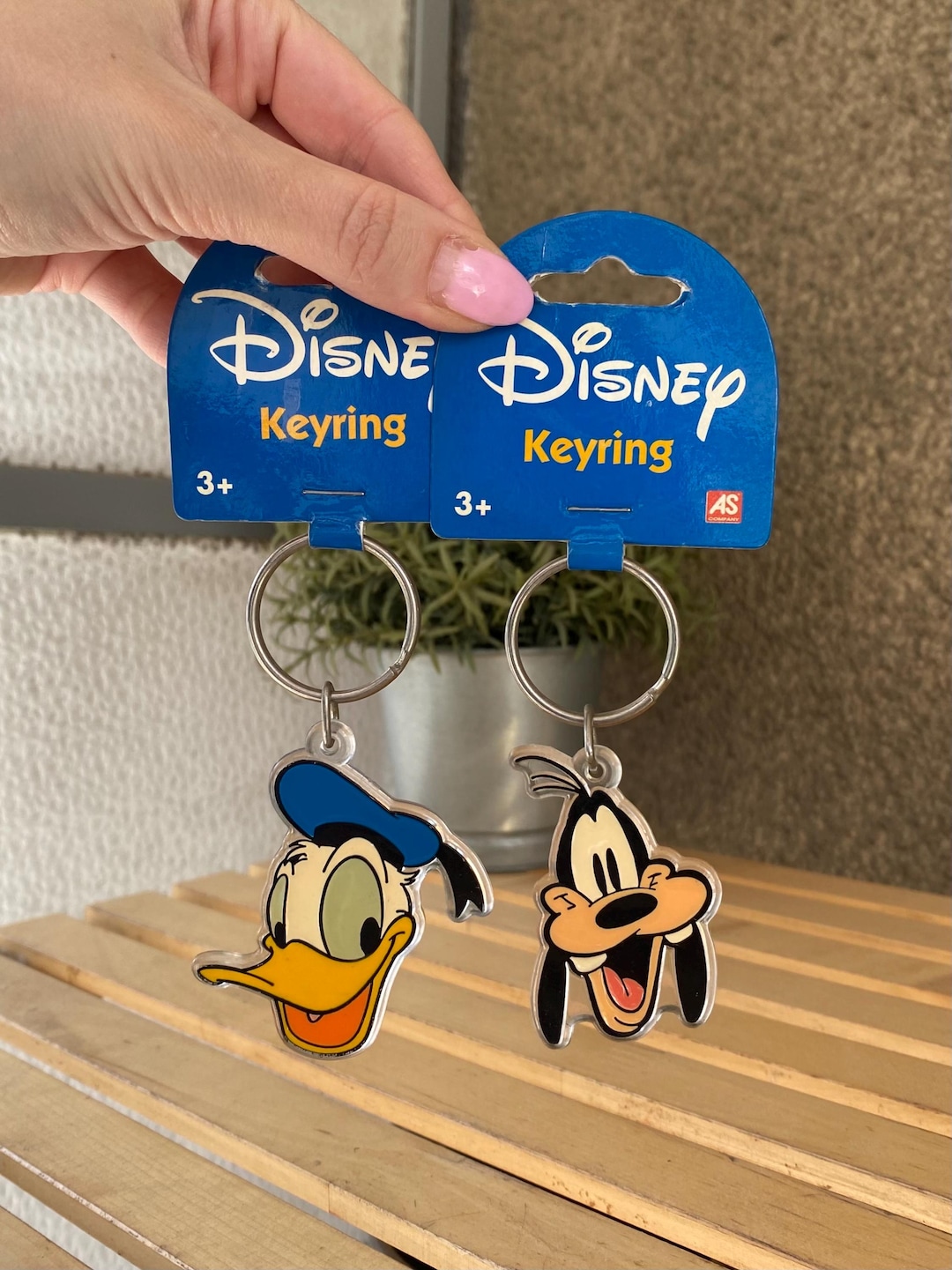 Vintage Donald Duck & Goofy Set of 2 Plastic Keyrings, Collectable ...