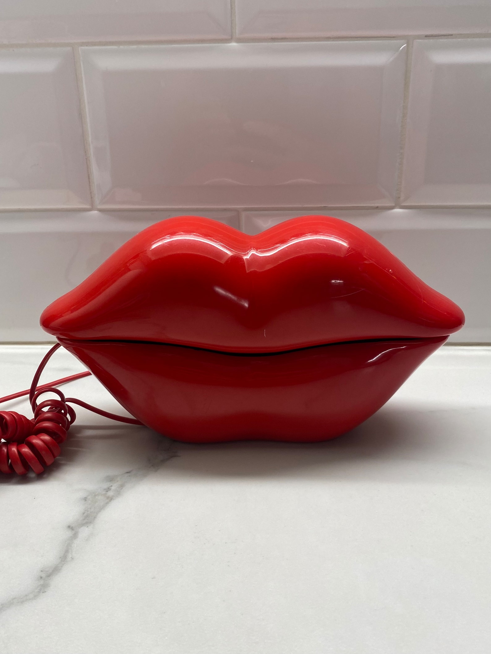Red Lips Vintage Phone 1980s Red Pop Art Telephone Kitsch - Etsy