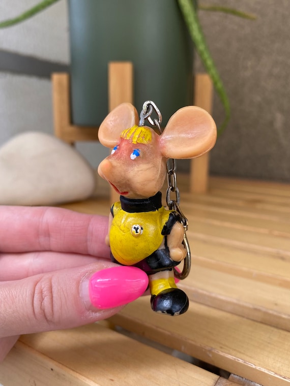 Italian Topo Gigio keychain 1960s, Mario Perego small… - Gem