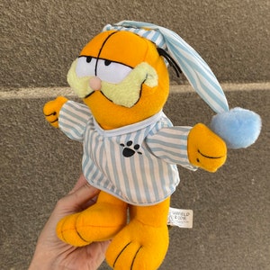 Cute Garfield Plush Toy in Pajamas, Paws & Play-by-play Garfield ...