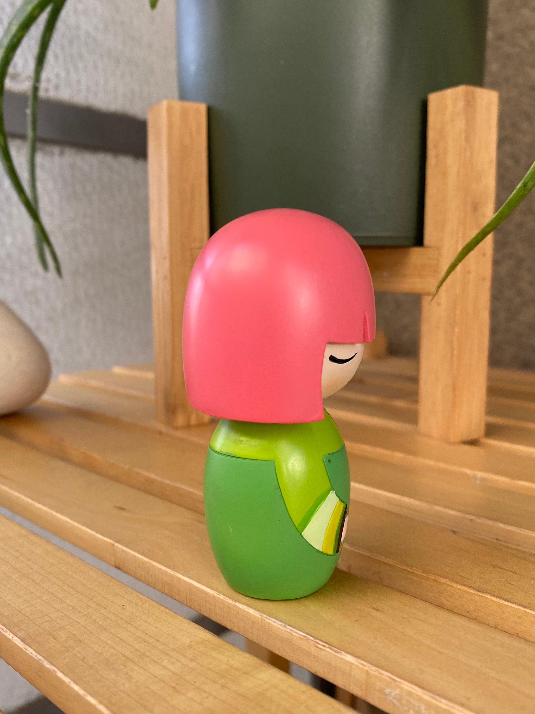 Momiji Message Doll Lucky Pink & Green 2008, Resin Mini Doll for Gift ...