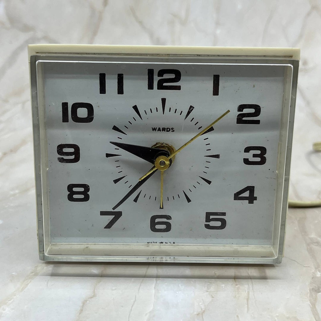 Vintage Ingraham Wards Electric Alarm Clock USA 45-9500 MCM” TC5 - Etsy