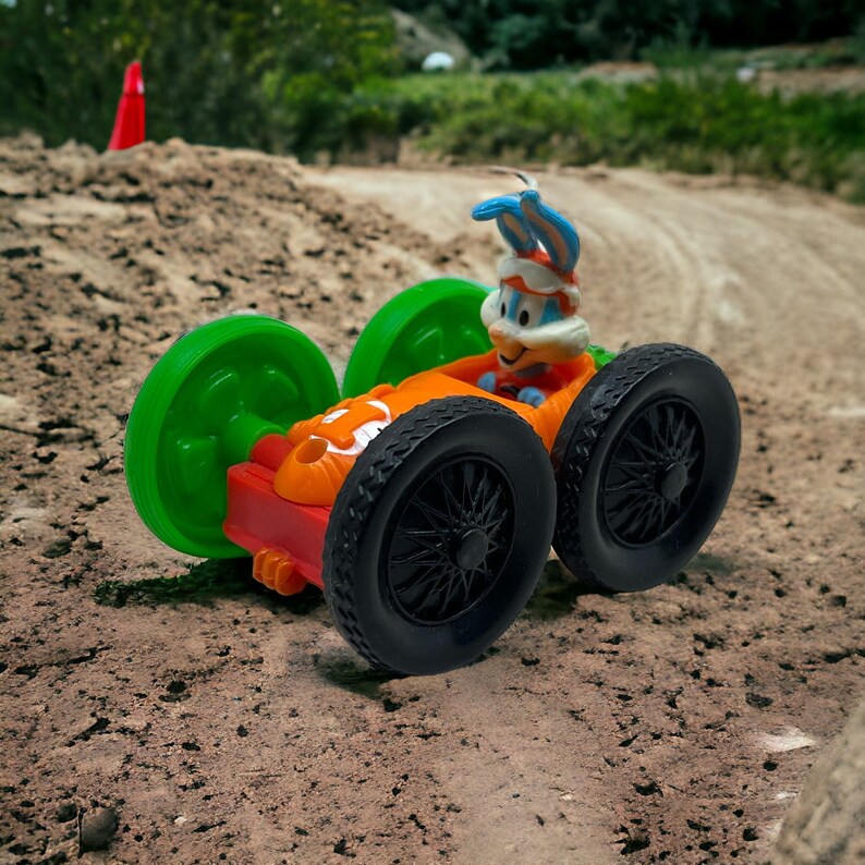 1991 Warner Bros. Tiny Toons Buster Bunny & Elmyra Flip Car Mcdonald's ...