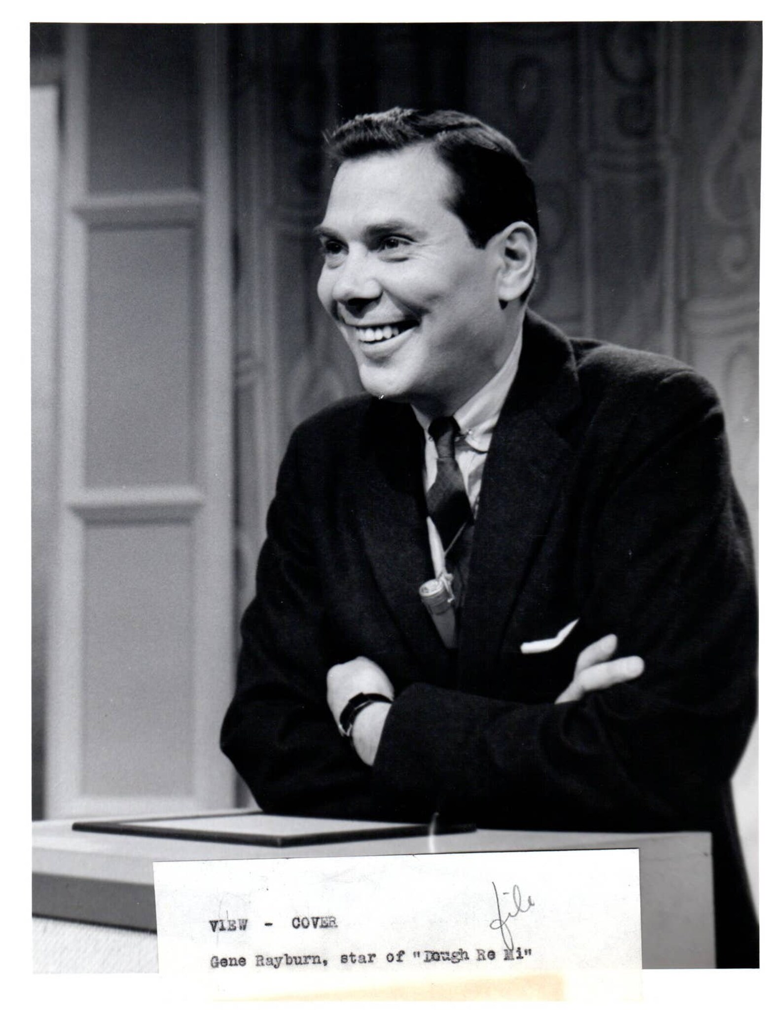C1960 Press Photo Gene Rayburn Star of "dough Re Mi" TJ7-1 - Etsy