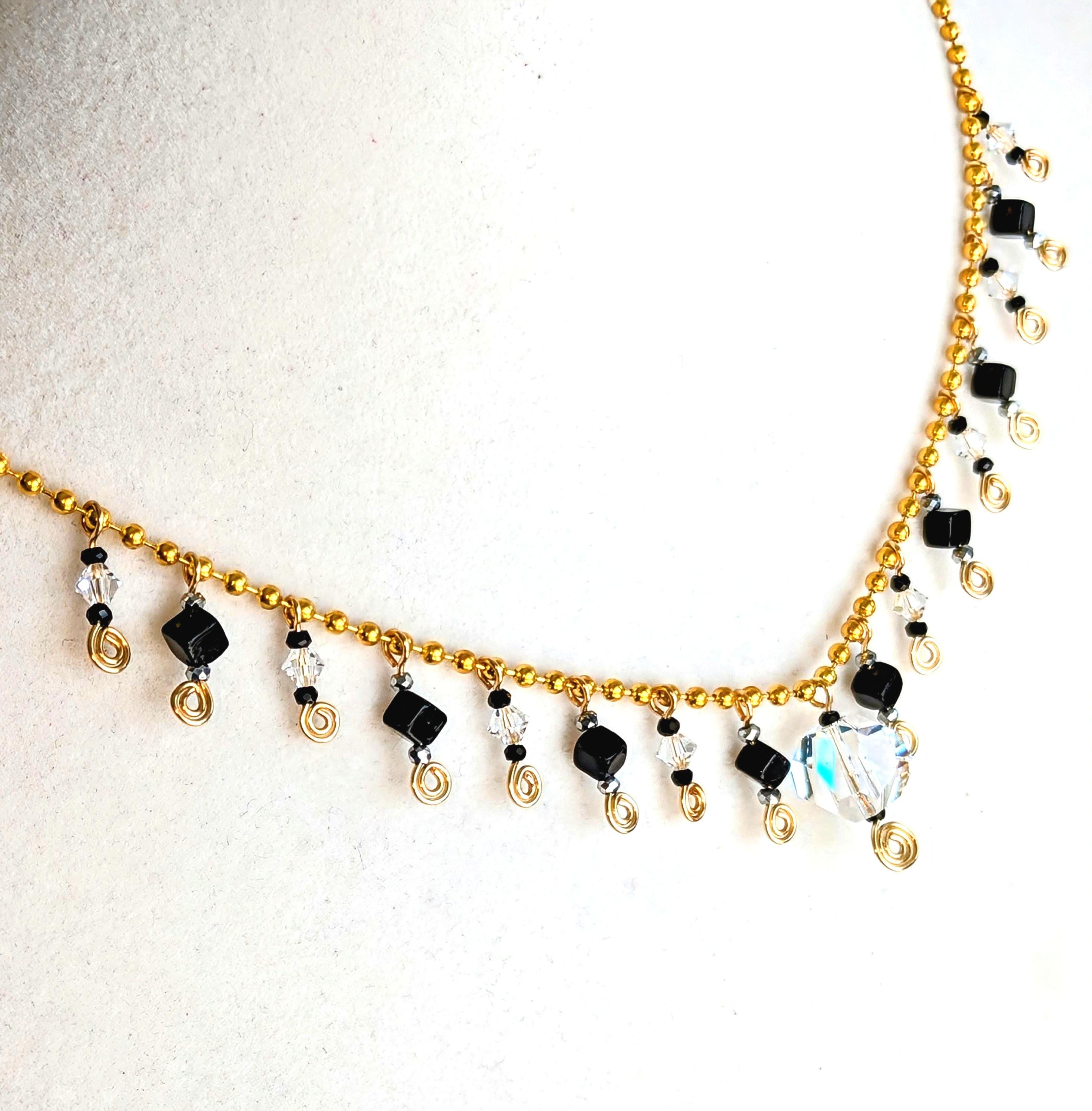 Spiral Fringes & Graphic Cube Choker - Etsy