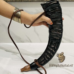 Viking Blowing Cow Horn Whistle Medieval Bull Sounding Horn Viking ...