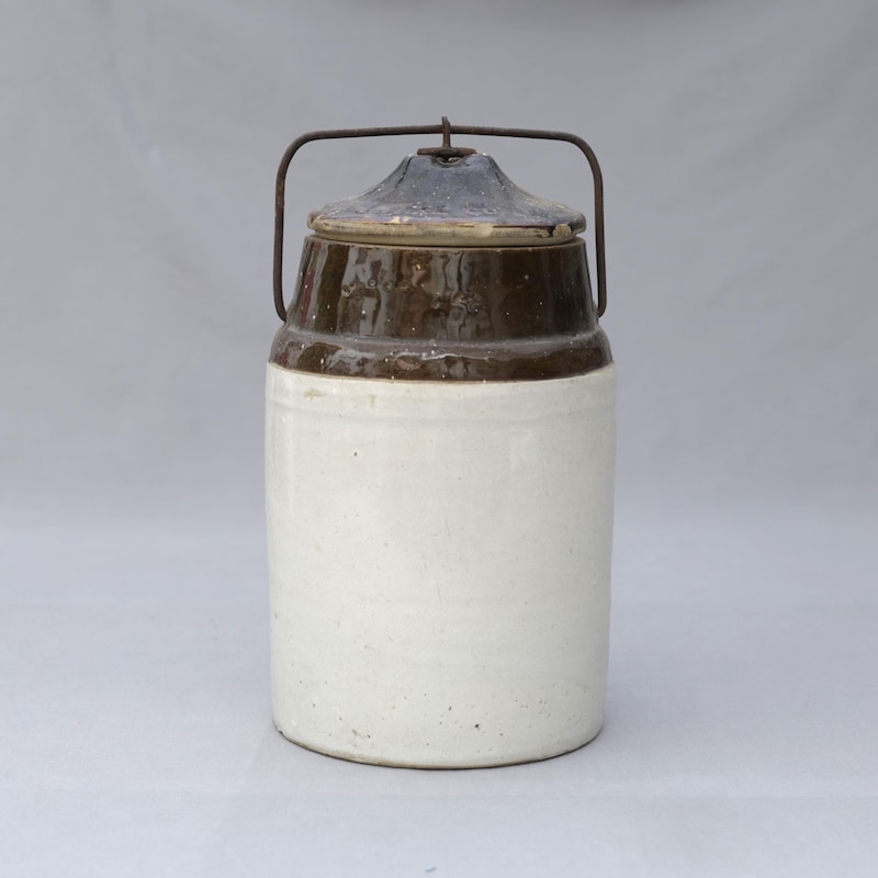 Antique Monmouth Crock - Etsy