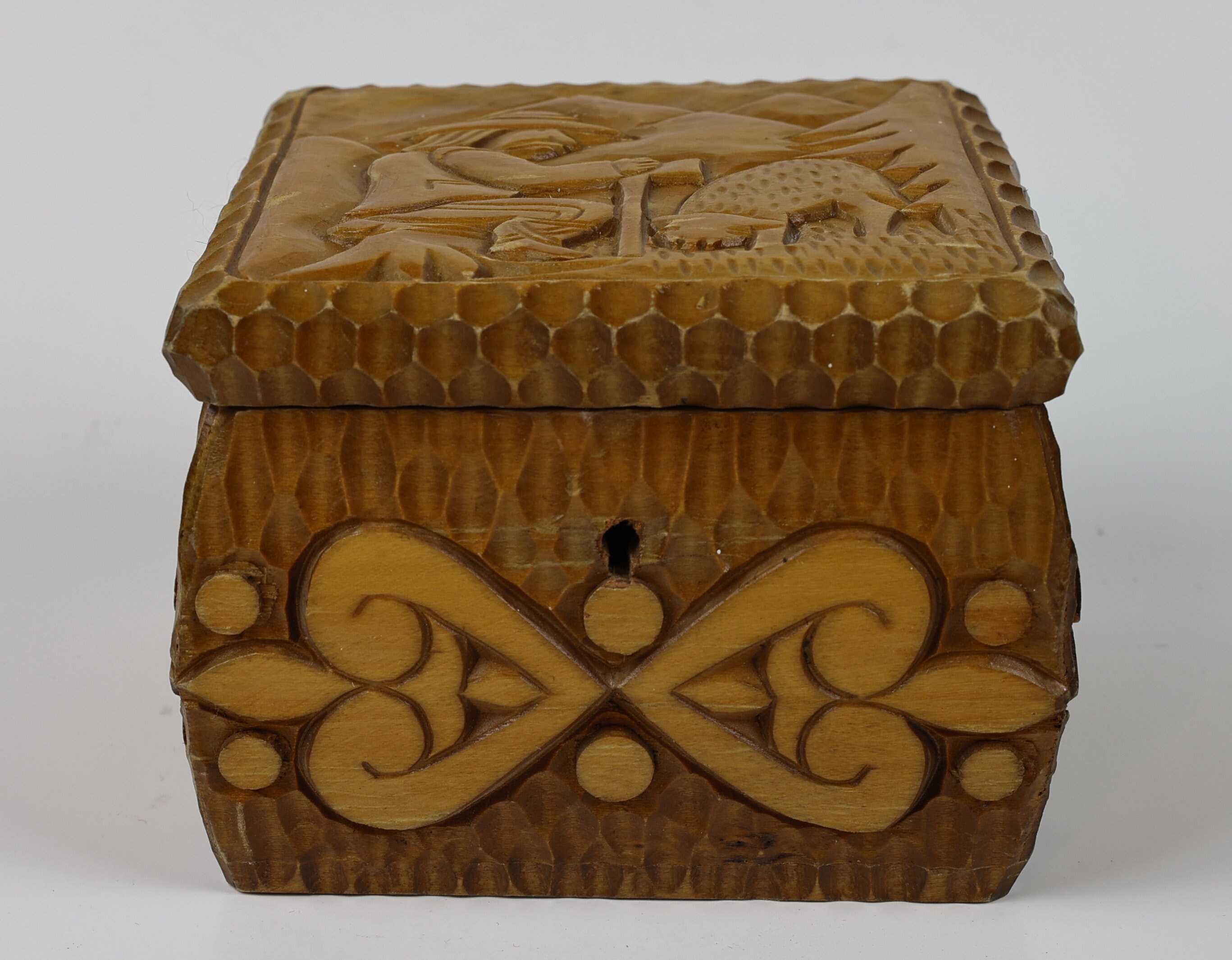 Unique Hand Carved Trinket Box Artisan Jewelry Box Natural Wood - Etsy