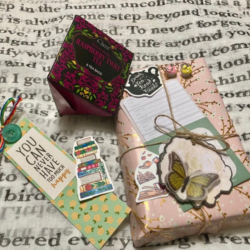 Blind Date With a Book - Etsy