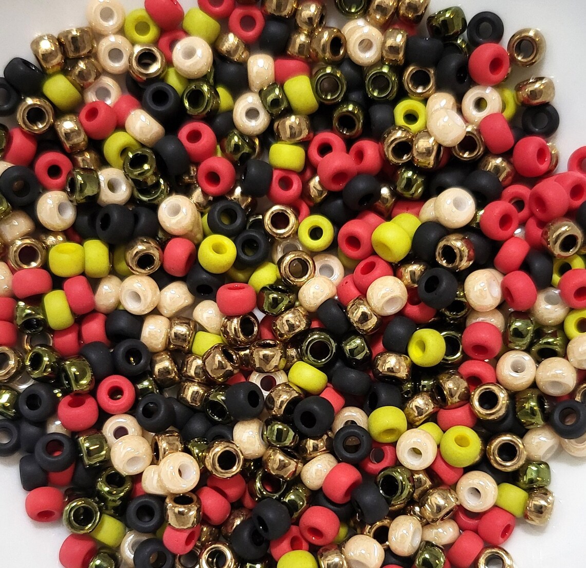 6/0 Miyuki Mix Round Seed Beads-beadscastlestore Mixture-black Beige ...