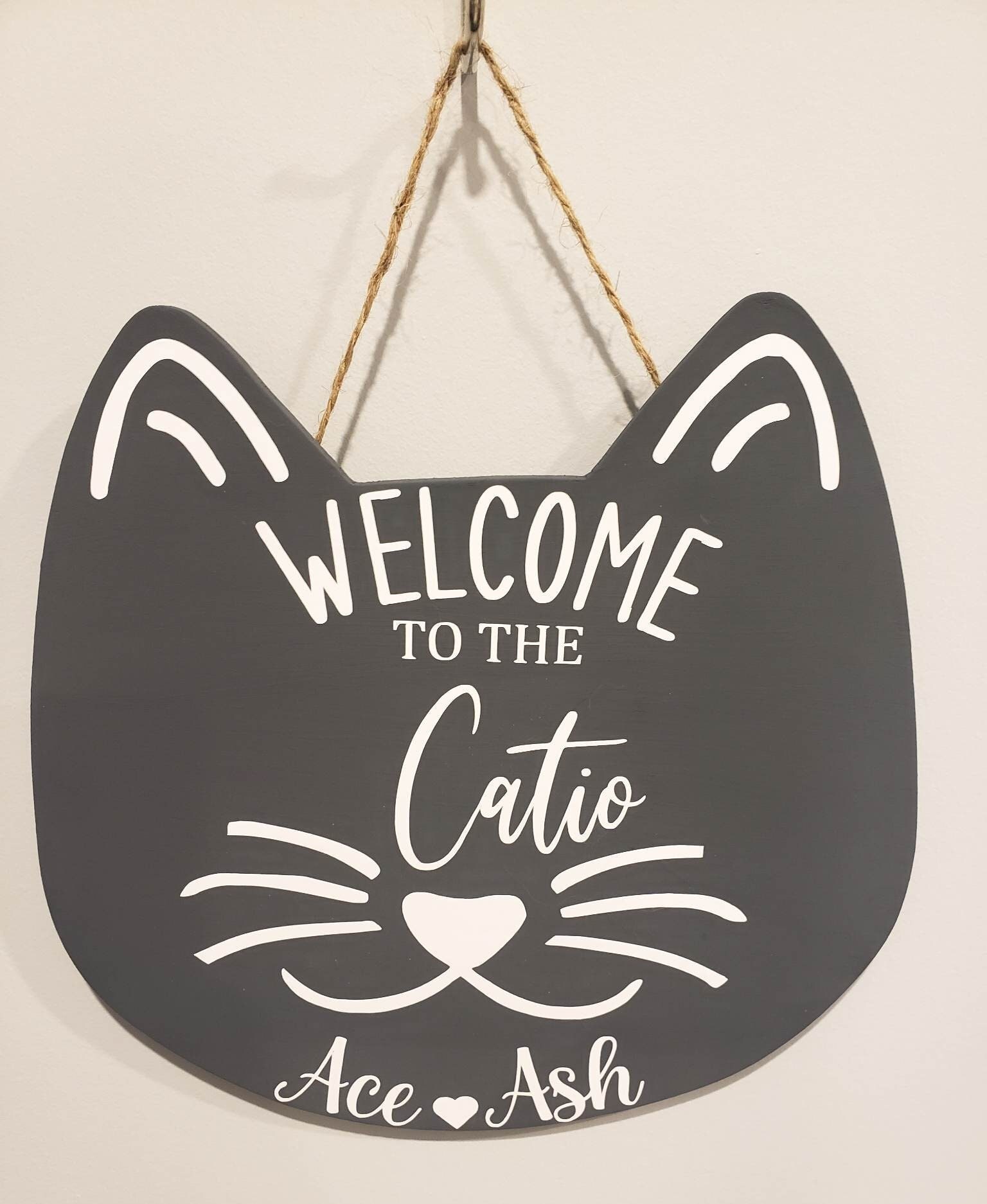 Welcome to the Catio Wood Sign Cat Head Sign Cat House Sign - Etsy Canada