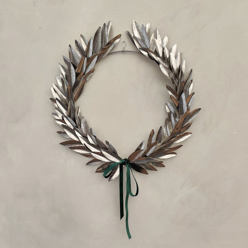 Silver Wreath - Etsy