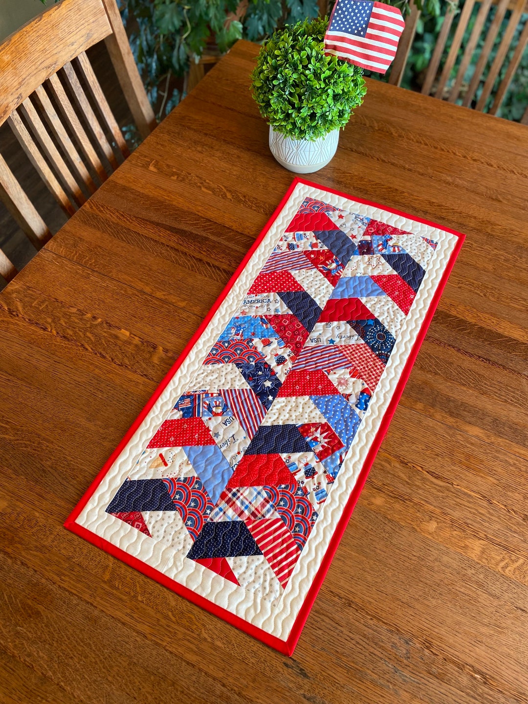 Americana Half Hexie Braid Table Runner, 4th of July Mat, USA Holiday Decor, Independence Day ...