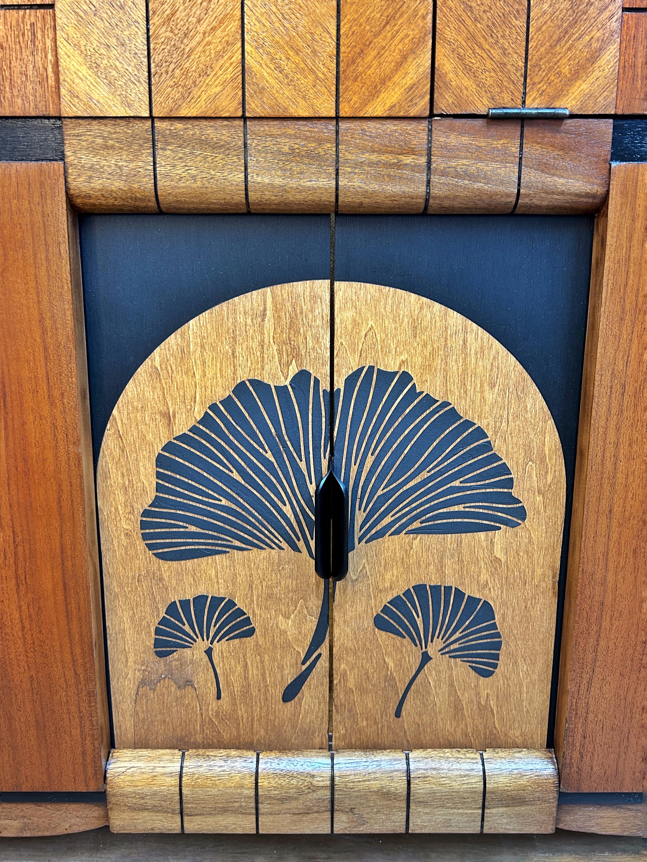 MCM Vintage Radio Bar Cabinet, Lighted - Etsy