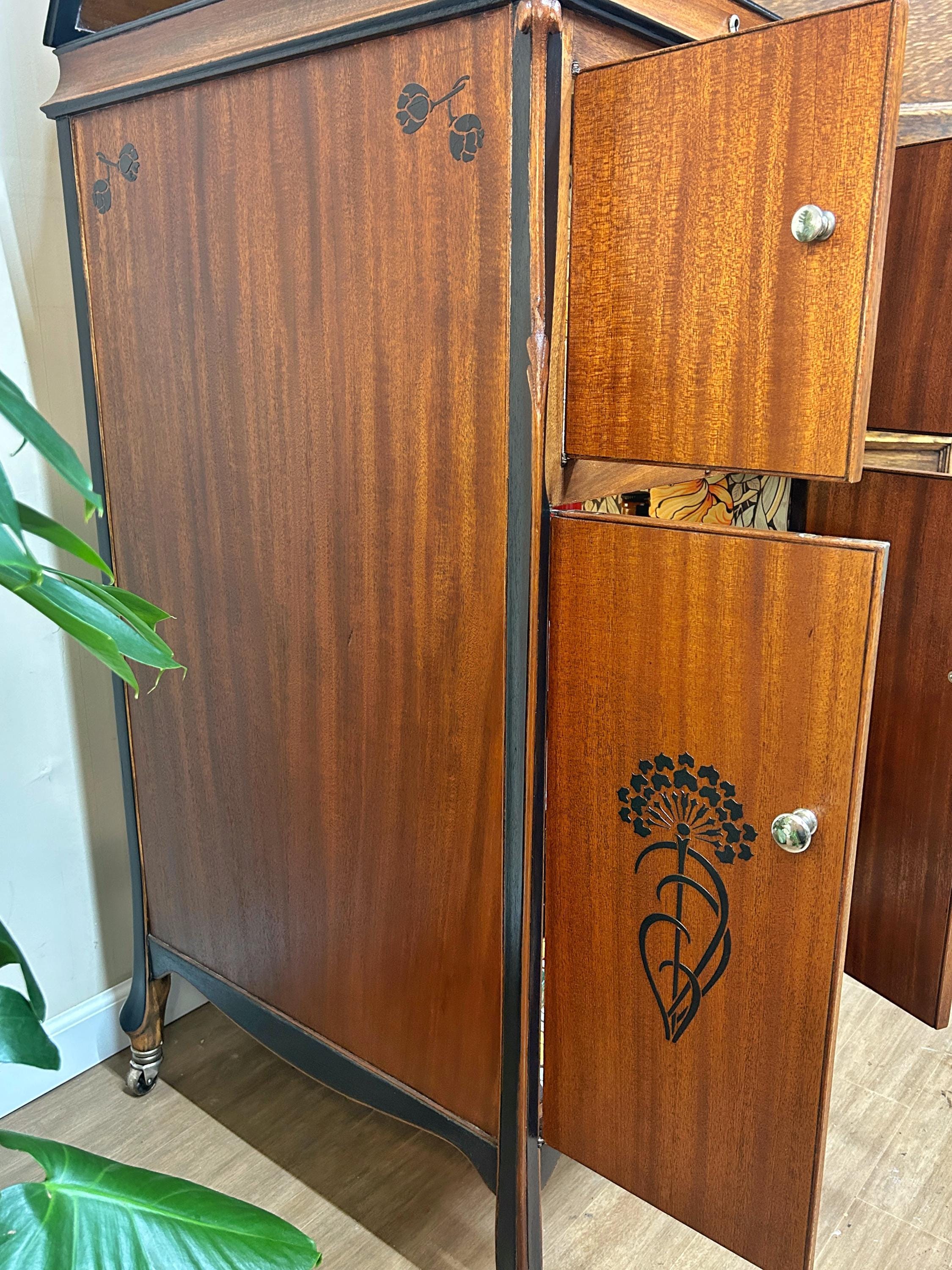 Antique Victrola Phonograph Bar Cabinet - Etsy