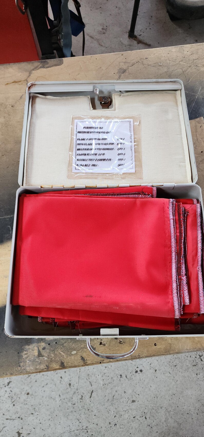 Vintage Aviation Survival Signaling Kit - Etsy