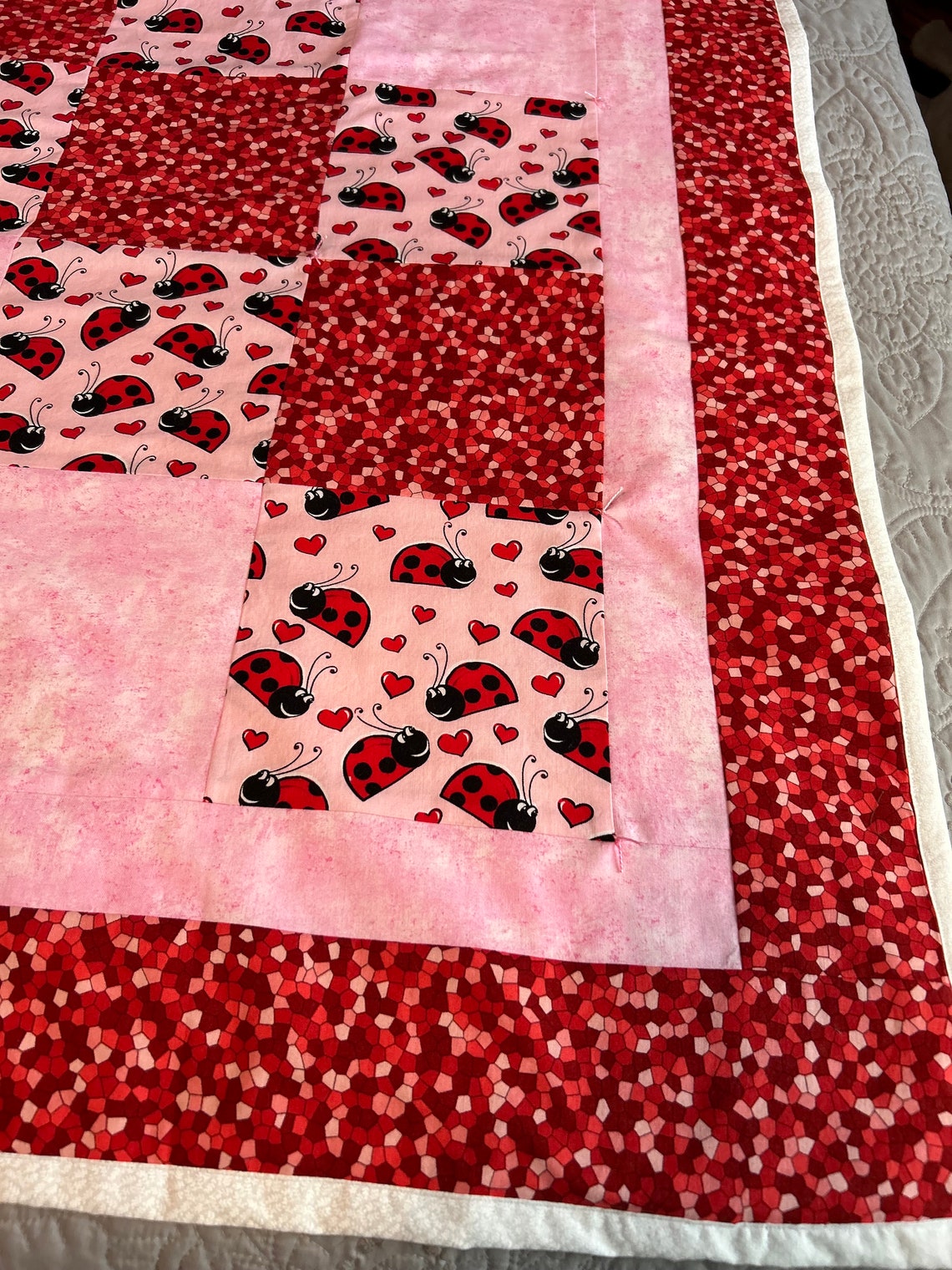 Ladybugs Red & Pink Quilt - Etsy